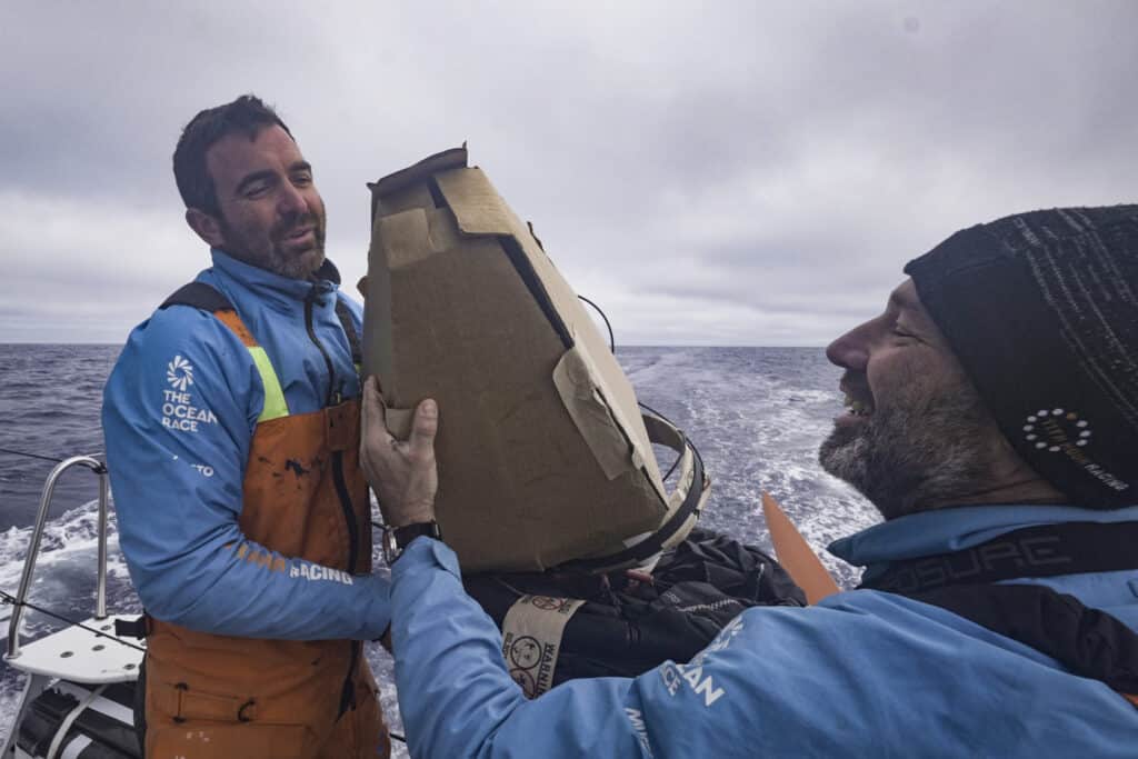 VITAL BUOY DEPLOYED IN THE REMOTE SOUTHERN OCEAN - 11th Hour Racing Team